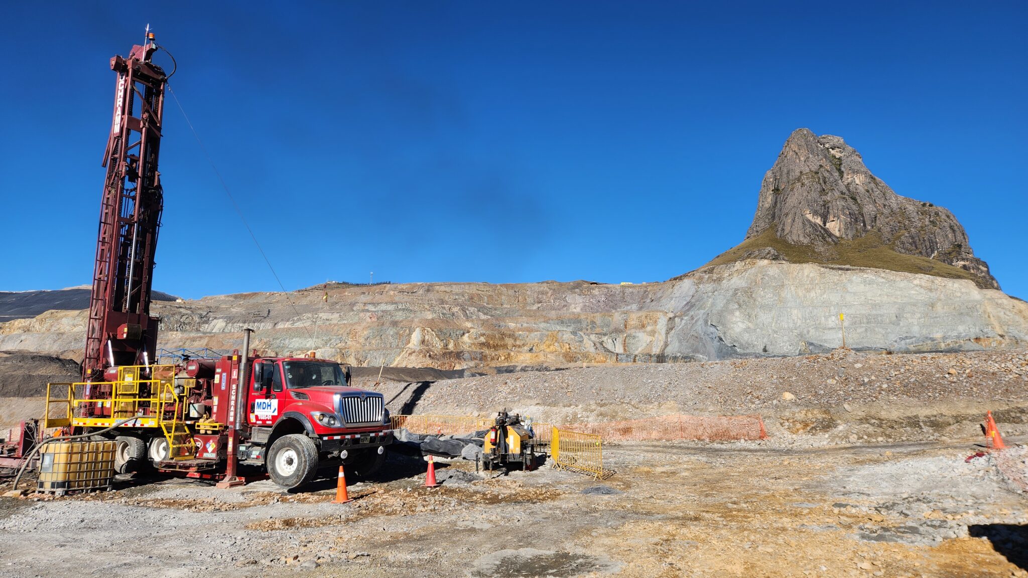 Perforación Aire Reverso: Cuándo Usarla en Exploración Minera y ...
